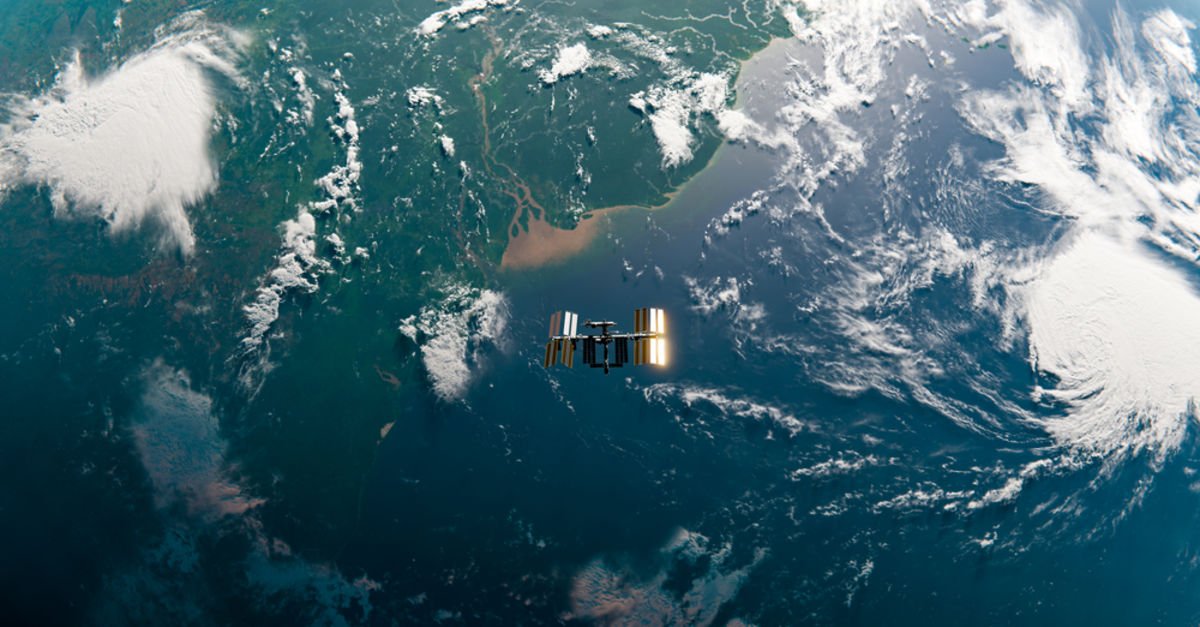 What Are Small Satellites And What Are They Used For? - Teknonel