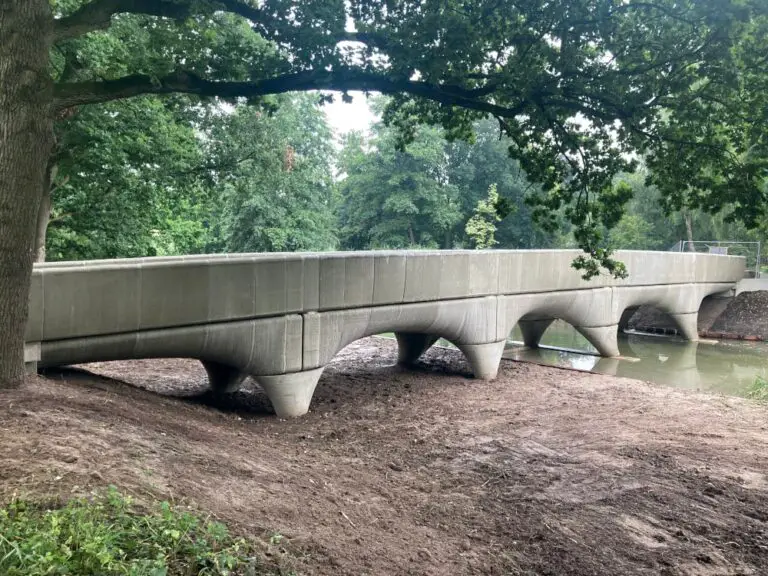 The Longest Bridge Made With 3D Printing Opens In The Netherlands ...
